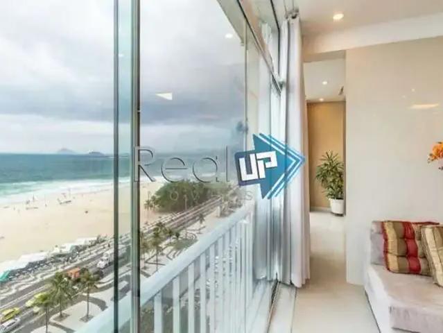 Apartamento para Venda em Rio de Janeiro/RJ Copacabana 3 Quartos