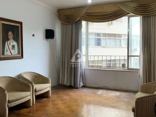 Apartamento para Venda em Rio de Janeiro/RJ Copacabana 3 Quartos