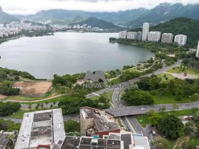 Apartamento para Venda em Rio de Janeiro/RJ Copacabana 3 Quartos