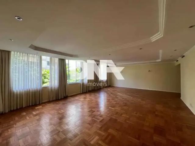 Apartamento para Venda em Rio de Janeiro/RJ Copacabana 3 Quartos