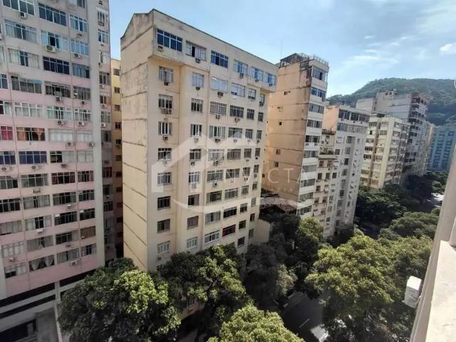 Apartamento para Venda em Rio de Janeiro/RJ Copacabana 3 Quartos