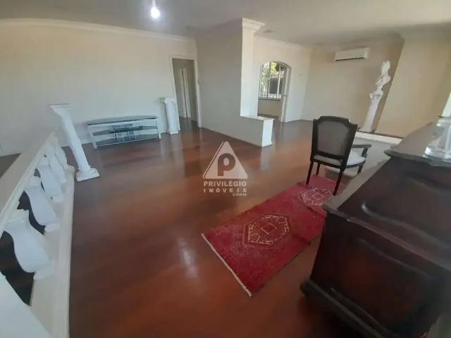 Apartamento para Venda em Rio de Janeiro/RJ Copacabana 3 Quartos