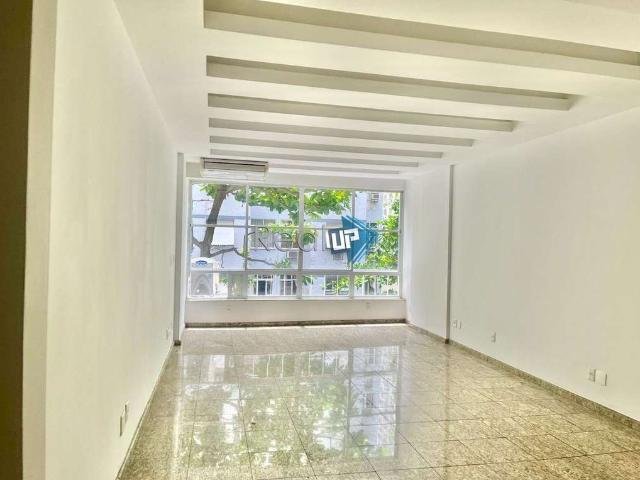 Apartamento para Venda em Rio de Janeiro/RJ Copacabana 3 Quartos