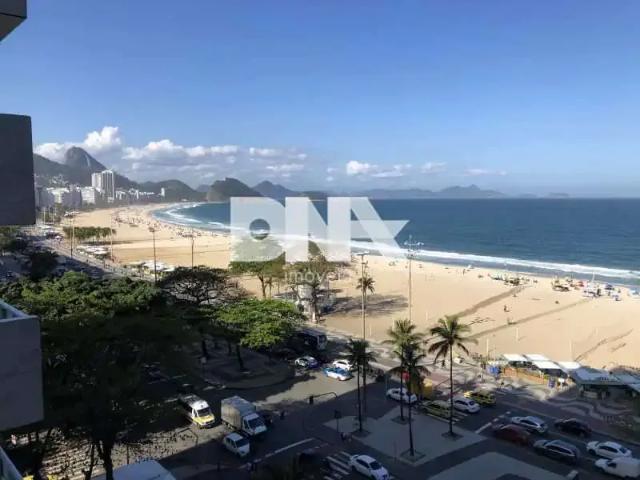 Apartamento para Venda em Rio de Janeiro/RJ Copacabana 3 Quartos