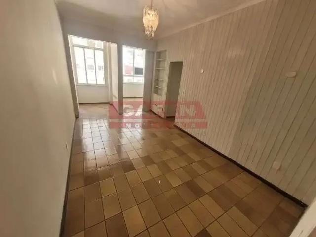 Apartamento para Venda em Rio de Janeiro/RJ Copacabana 3 Quartos