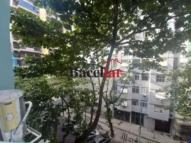 Apartamento para Venda em Rio de Janeiro/RJ Copacabana 3 Quartos
