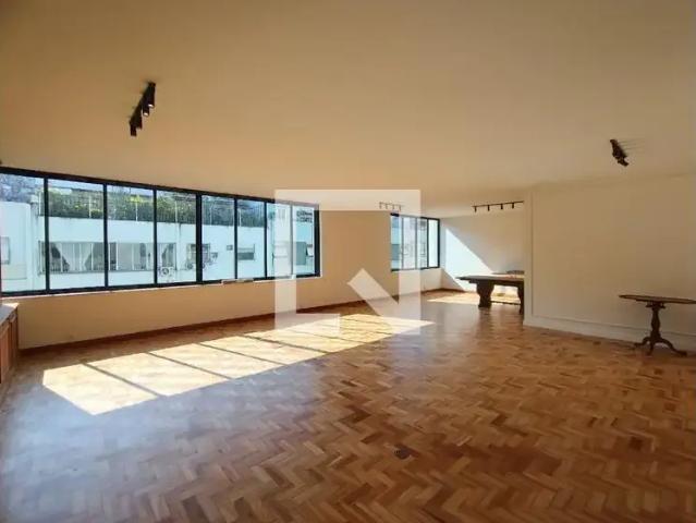 Apartamento para Venda em Rio de Janeiro/RJ Copacabana 3 Quartos
