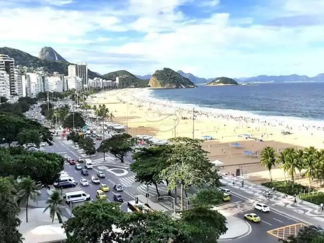Apartamento para Venda em Rio de Janeiro/RJ Copacabana 3 Quartos
