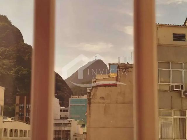 Apartamento para Venda em Rio de Janeiro/RJ Copacabana 3 Quartos