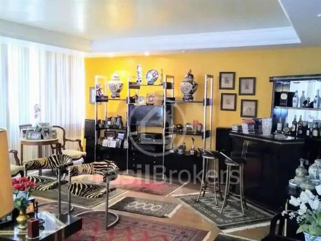 Apartamento para Venda em Rio de Janeiro/RJ Copacabana 3 Quartos
