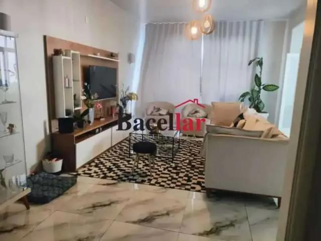 Apartamento para Venda em Rio de Janeiro/RJ Copacabana 3 Quartos