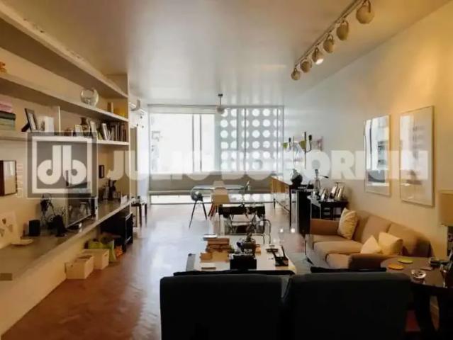 Apartamento para Venda em Rio de Janeiro/RJ Copacabana 3 Quartos