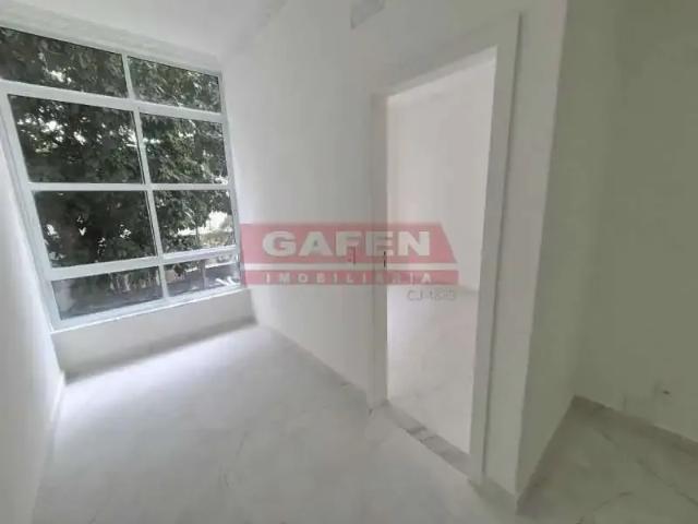 Apartamento para Venda em Rio de Janeiro/RJ Copacabana 3 Quartos