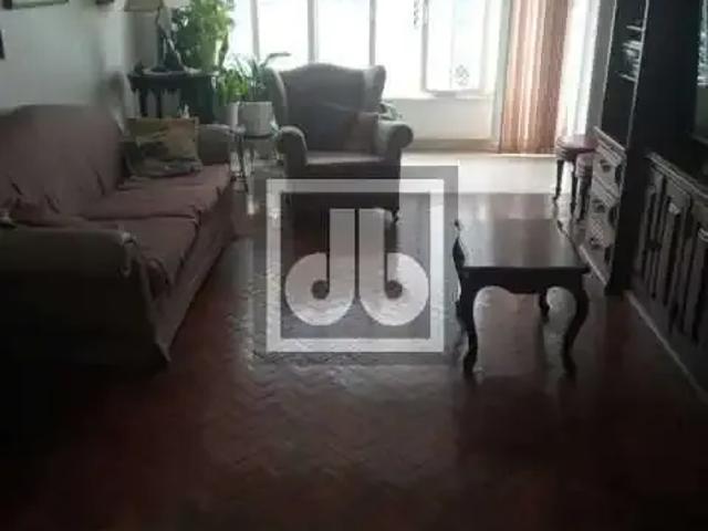 Apartamento para Venda em Rio de Janeiro/RJ Copacabana 3 Quartos