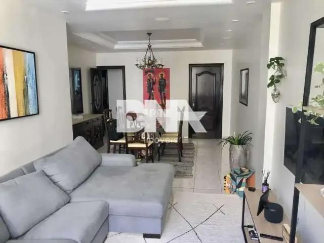 Apartamento para Venda em Rio de Janeiro/RJ Copacabana 3 Quartos