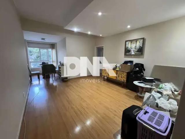 Apartamento para Venda em Rio de Janeiro/RJ Copacabana 3 Quartos