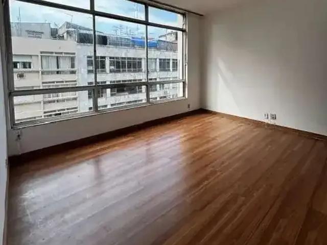 Apartamento para Venda em Rio de Janeiro/RJ Copacabana 3 Quartos