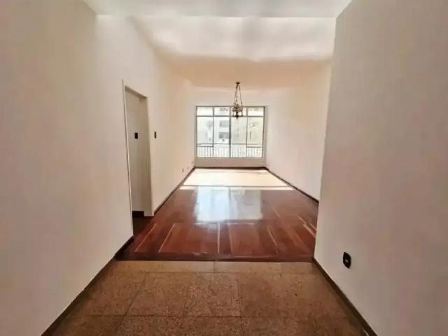 Apartamento para Venda em Rio de Janeiro/RJ Copacabana 3 Quartos
