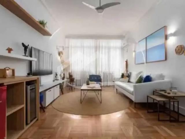 Apartamento para Venda em Rio de Janeiro/RJ Copacabana 3 Quartos