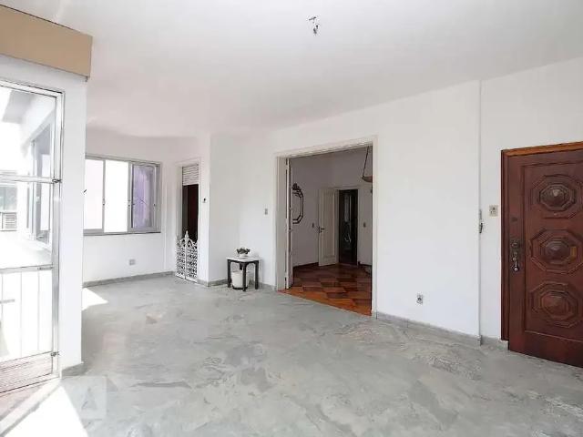 Apartamento para Venda em Rio de Janeiro/RJ Copacabana 3 Quartos