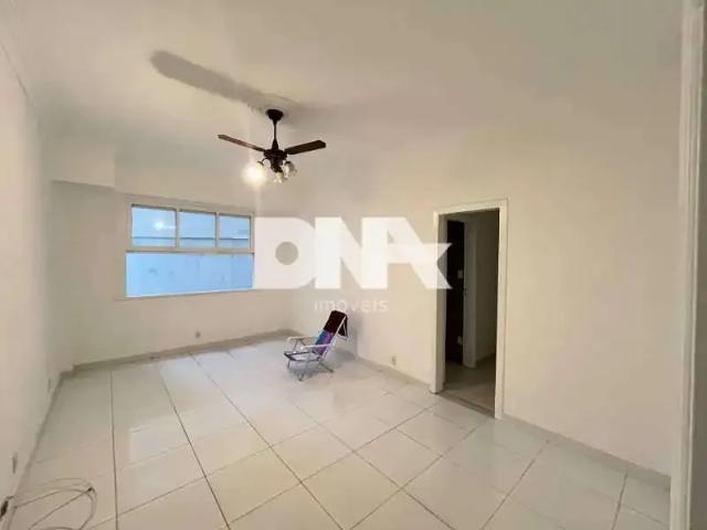 Apartamento para Venda em Rio de Janeiro/RJ Copacabana 3 Quartos