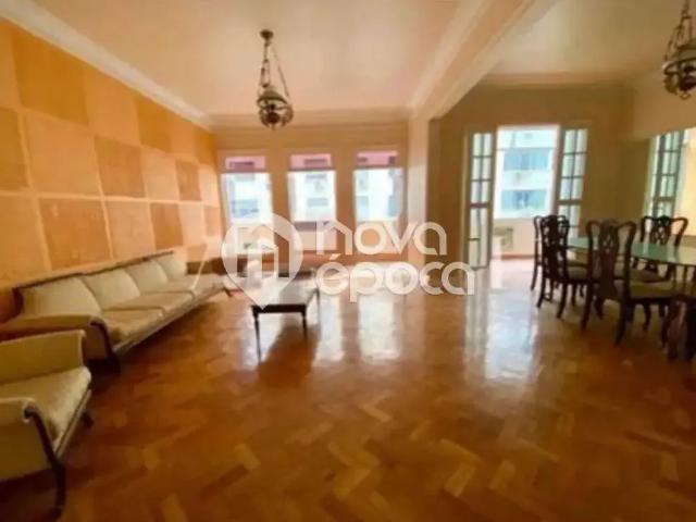 Apartamento para Venda em Rio de Janeiro/RJ Copacabana 3 Quartos