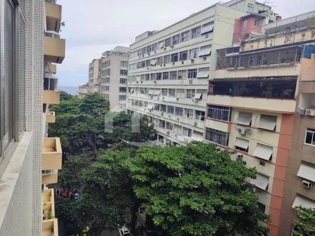 Apartamento para Venda em Rio de Janeiro/RJ Copacabana 3 Quartos