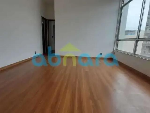 Apartamento para Venda em Rio de Janeiro/RJ Copacabana 3 Quartos