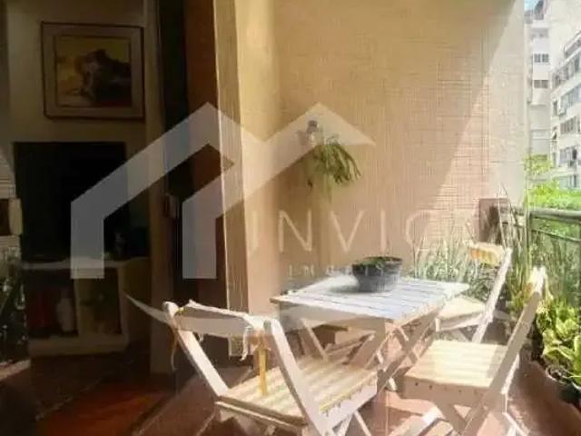 Apartamento para Venda em Rio de Janeiro/RJ Copacabana 3 Quartos