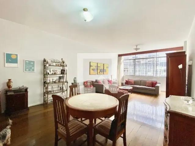 Apartamento para Venda em Rio de Janeiro/RJ Copacabana 3 Quartos