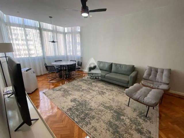 Apartamento para Venda em Rio de Janeiro/RJ Copacabana 3 Quartos