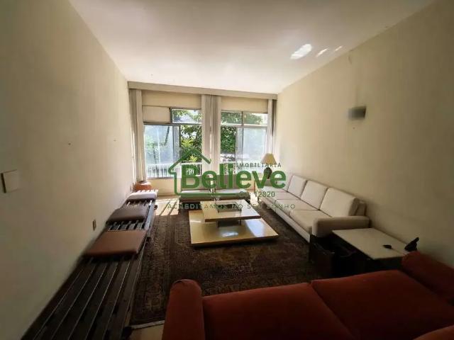 Apartamento para Venda em Rio de Janeiro/RJ Copacabana 3 Quartos
