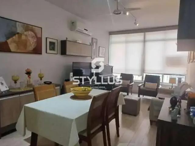 Apartamento para Venda em Rio de Janeiro/RJ Copacabana 3 Quartos