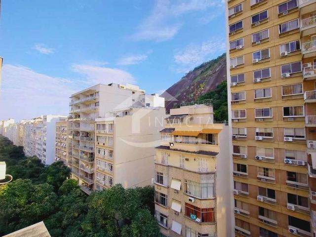 Apartamento para Venda em Rio de Janeiro/RJ Copacabana 3 Quartos