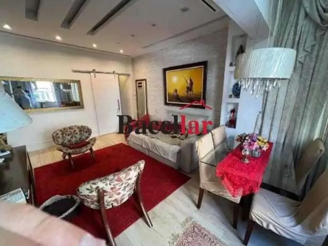 Apartamento para Venda em Rio de Janeiro/RJ Copacabana 3 Quartos