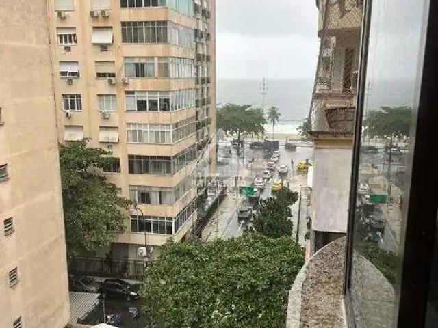 Apartamento para Venda em Rio de Janeiro/RJ Copacabana 3 Quartos