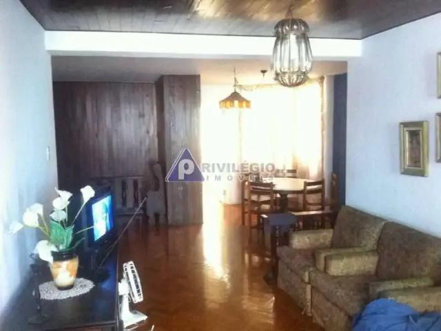 Apartamento para Venda em Rio de Janeiro/RJ Copacabana 3 Quartos