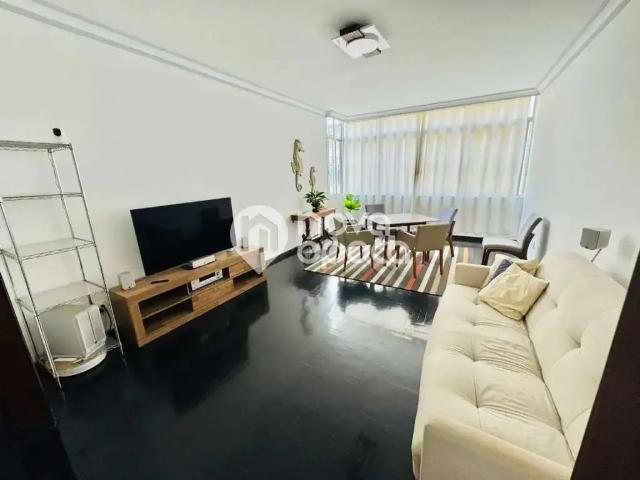 Apartamento para Venda em Rio de Janeiro/RJ Copacabana 3 Quartos