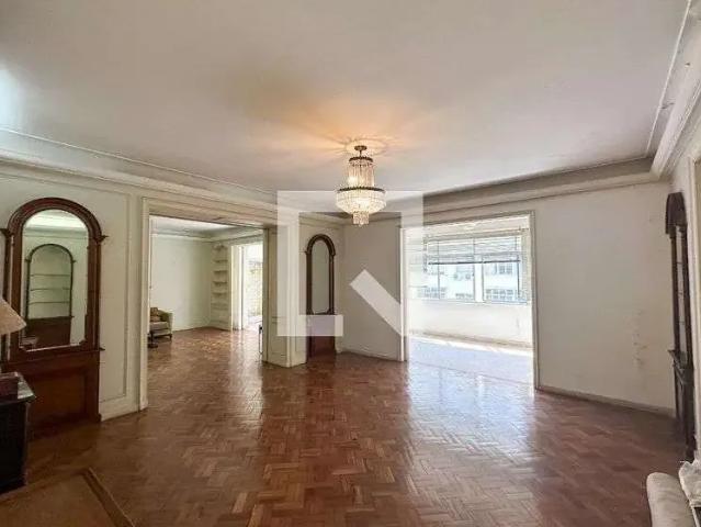 Apartamento para Venda em Rio de Janeiro/RJ Copacabana 3 Quartos