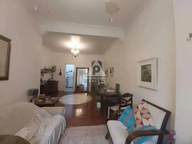 Apartamento para Venda em Rio de Janeiro/RJ Copacabana 3 Quartos