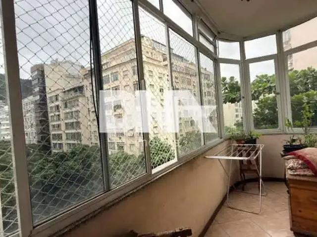 Apartamento para Venda em Rio de Janeiro/RJ Copacabana 3 Quartos