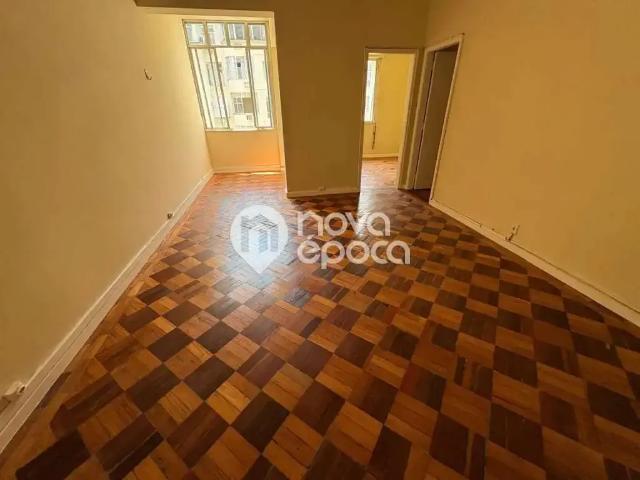 Apartamento para Venda em Rio de Janeiro/RJ Copacabana 3 Quartos