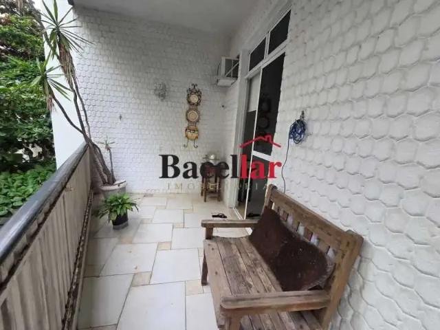 Apartamento para Venda em Rio de Janeiro/RJ Copacabana 3 Quartos