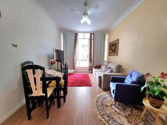 Apartamento para Venda em Rio de Janeiro/RJ Copacabana 3 Quartos