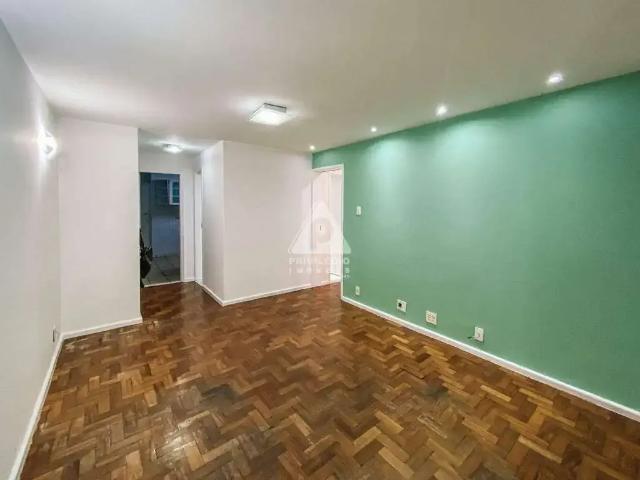 Apartamento para Venda em Rio de Janeiro/RJ Copacabana 3 Quartos