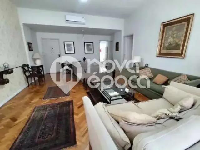 Apartamento para Venda em Rio de Janeiro/RJ Copacabana 3 Quartos