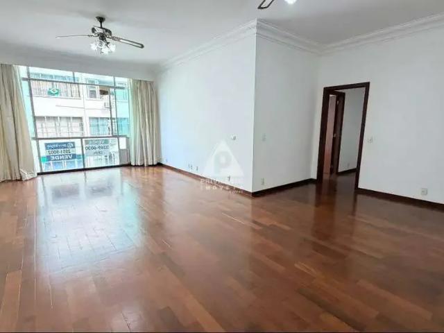 Apartamento para Venda em Rio de Janeiro/RJ Copacabana 3 Quartos