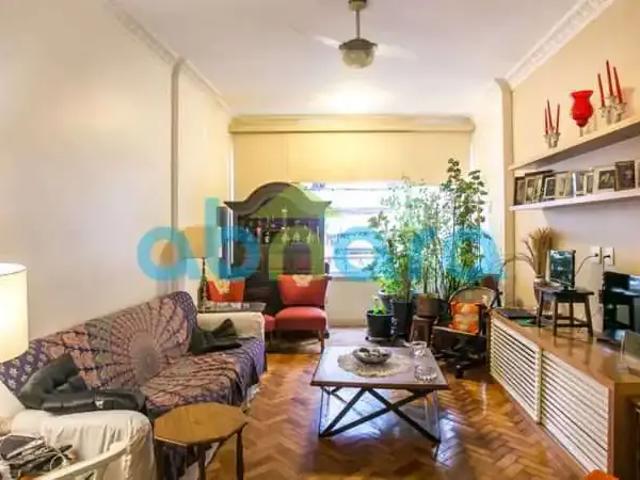 Apartamento para Venda em Rio de Janeiro/RJ Copacabana 3 Quartos