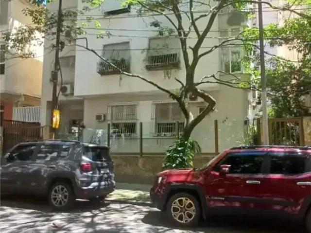 Apartamento para Venda em Rio de Janeiro/RJ Copacabana 3 Quartos