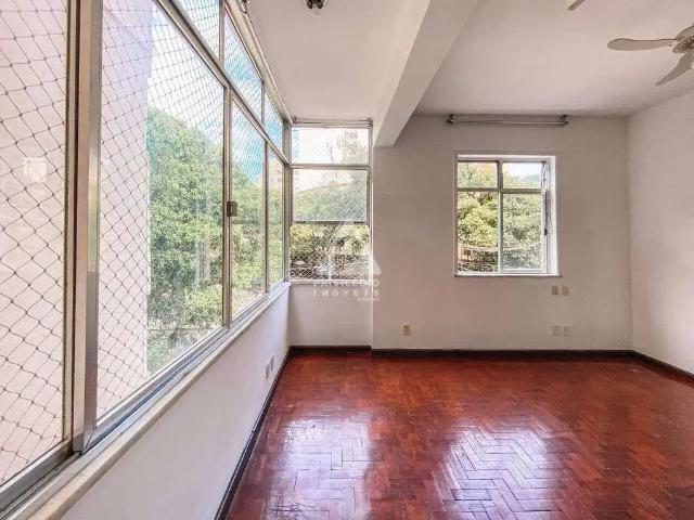 Apartamento para Venda em Rio de Janeiro/RJ Copacabana 3 Quartos